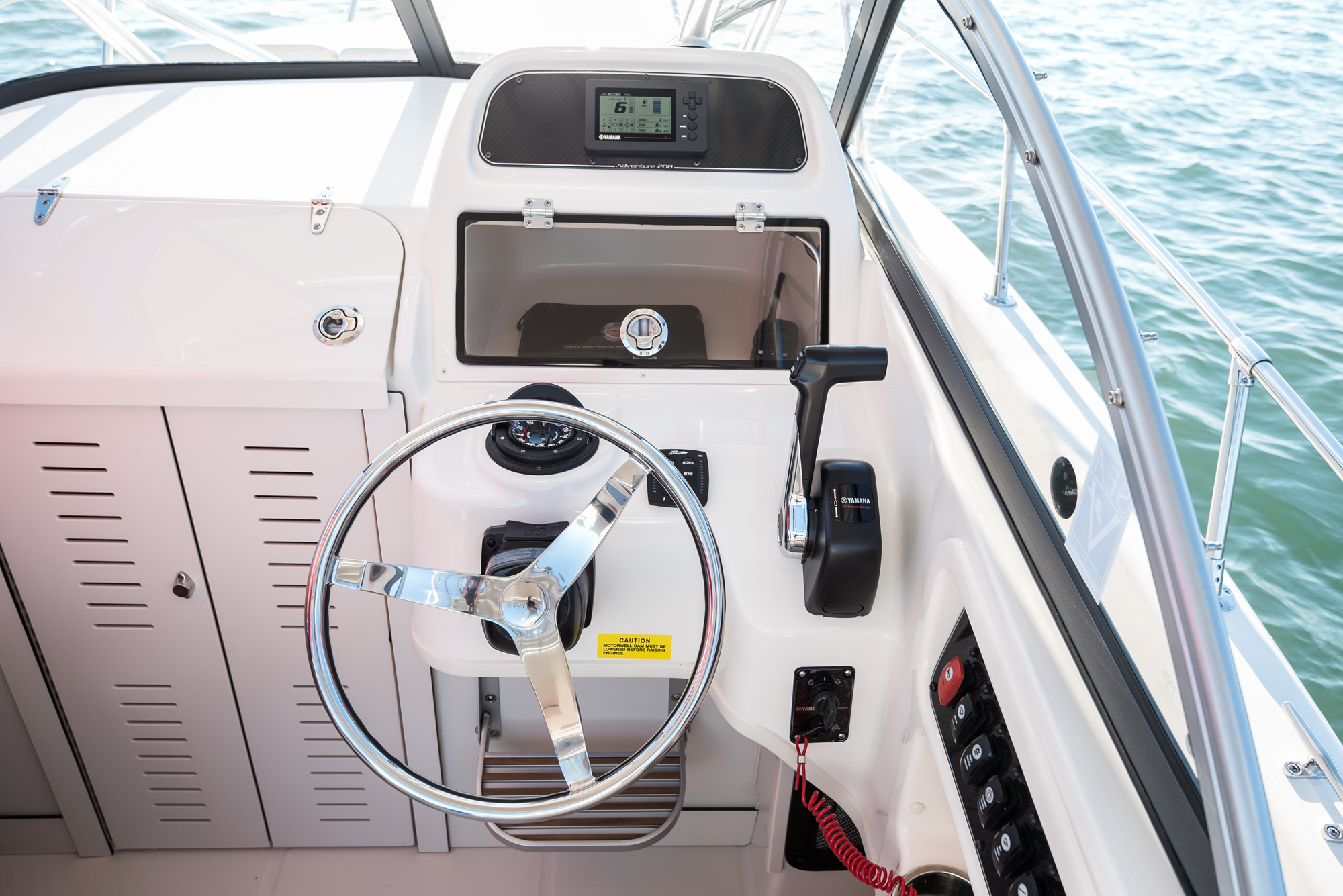 Gradywhite Adventure 208 Walkaround Cabin