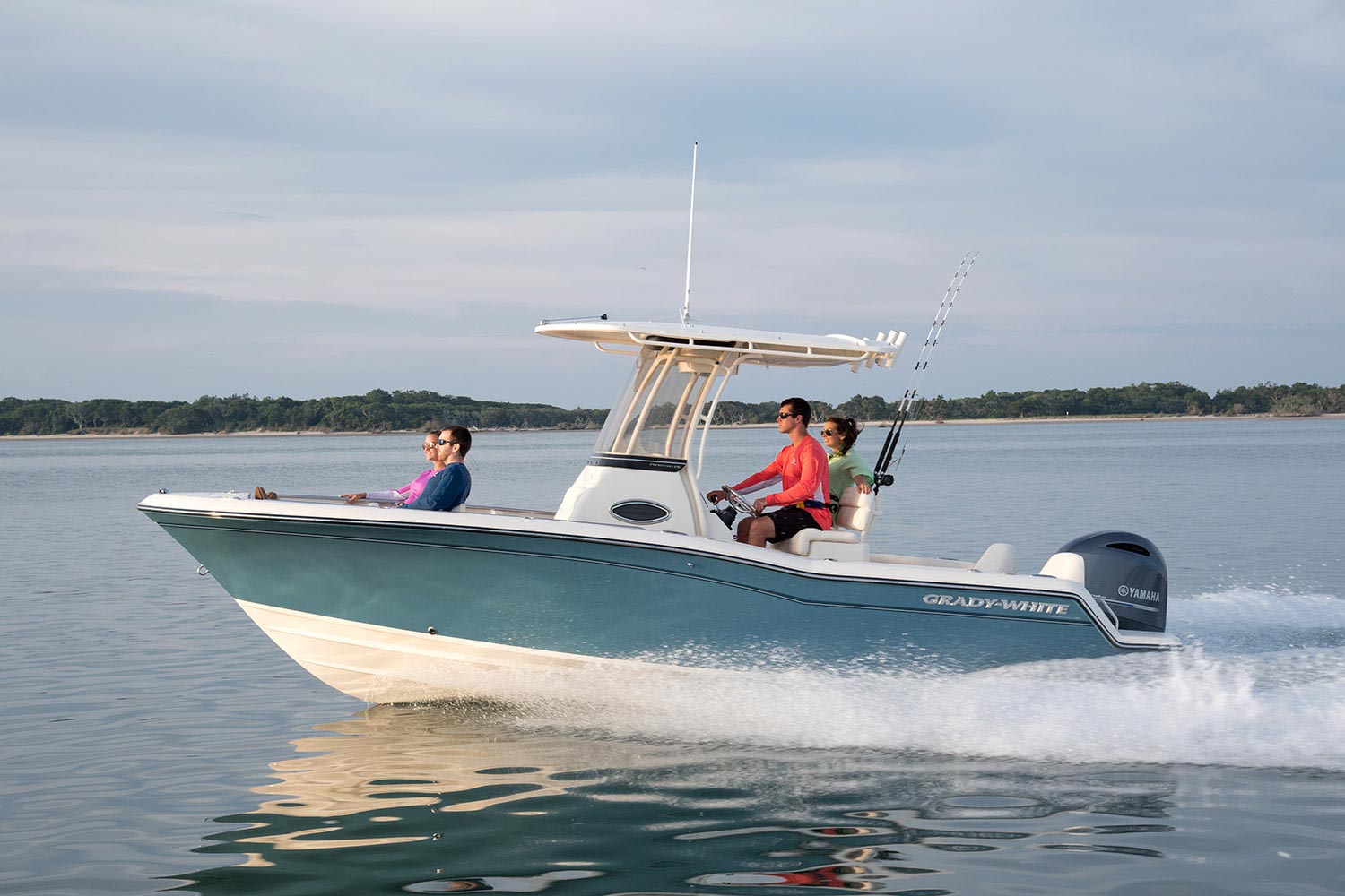 Grady-White | Center Consoles