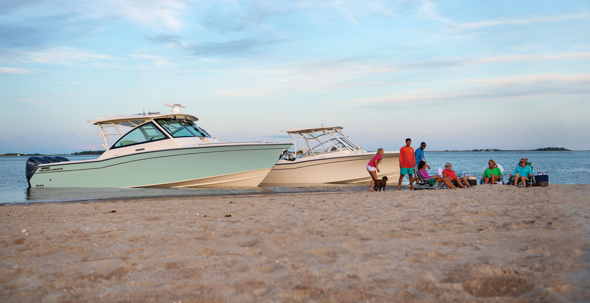 Grady-White | Dual & Center Console Saltwater Fishing Boats