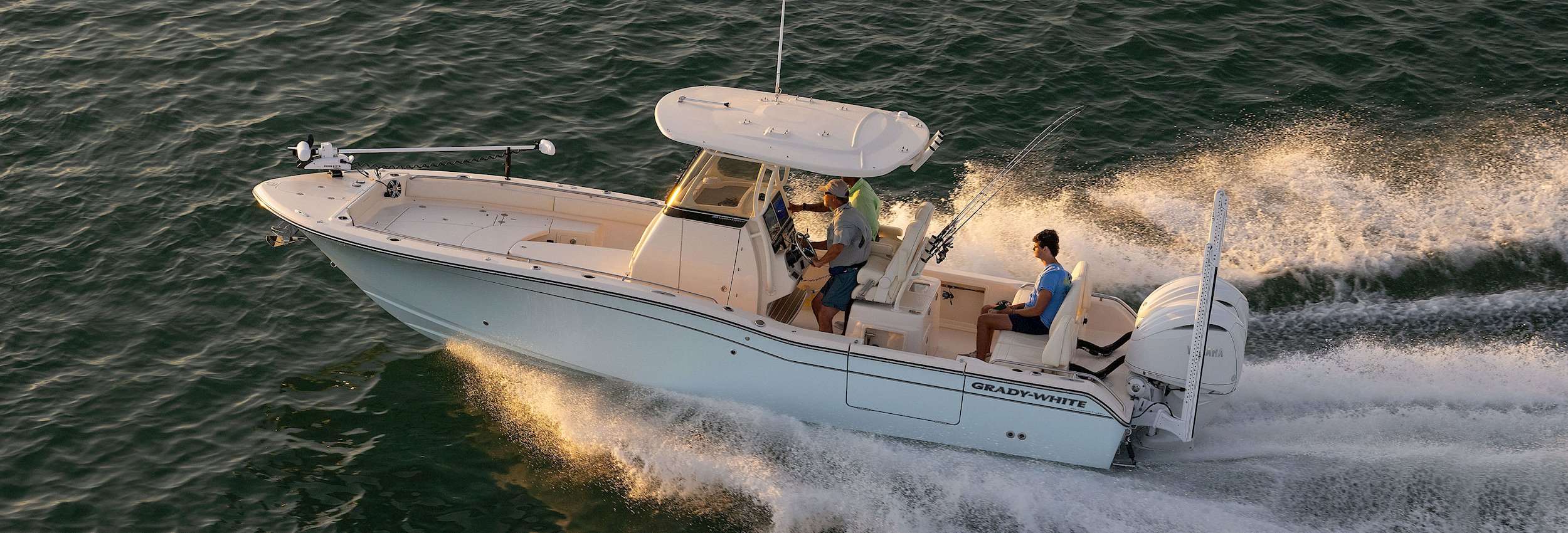 Grady-White | Dual & Center Console Saltwater Fishing Boats